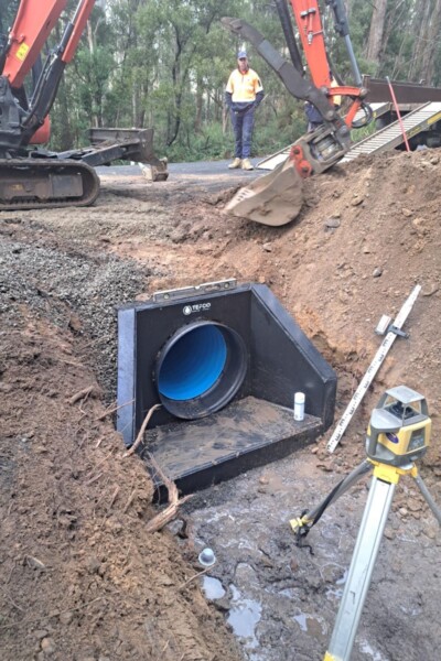 Council Corrutech and HDPE Headwall Road Crossover - Tefco